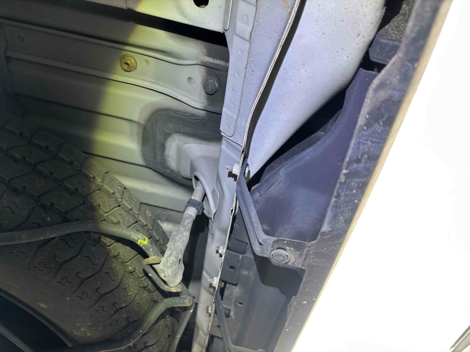 2020 Toyota Hiace Van Dx 2000cc White • 100,000+ km | Carbarn Tanzania ...