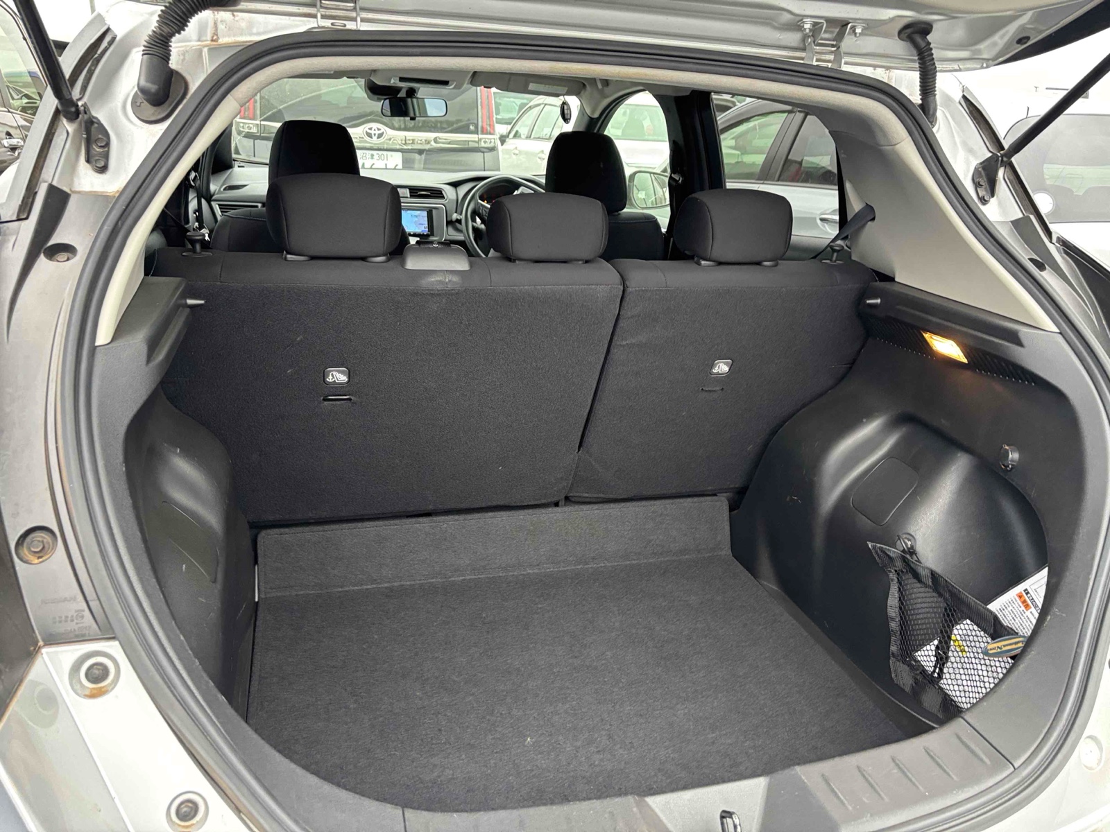 2019 Nissan Leaf S 0cc Silver • Under 40,000 km | Carbarn Zimbabwe • #EF5