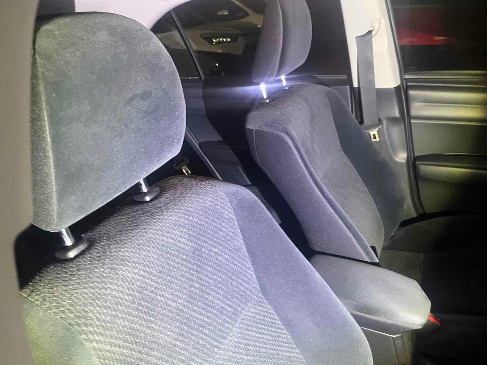 2014 Toyota Corolla Axio Hybrid G 1500cc Silver • Under 60,000 km ...