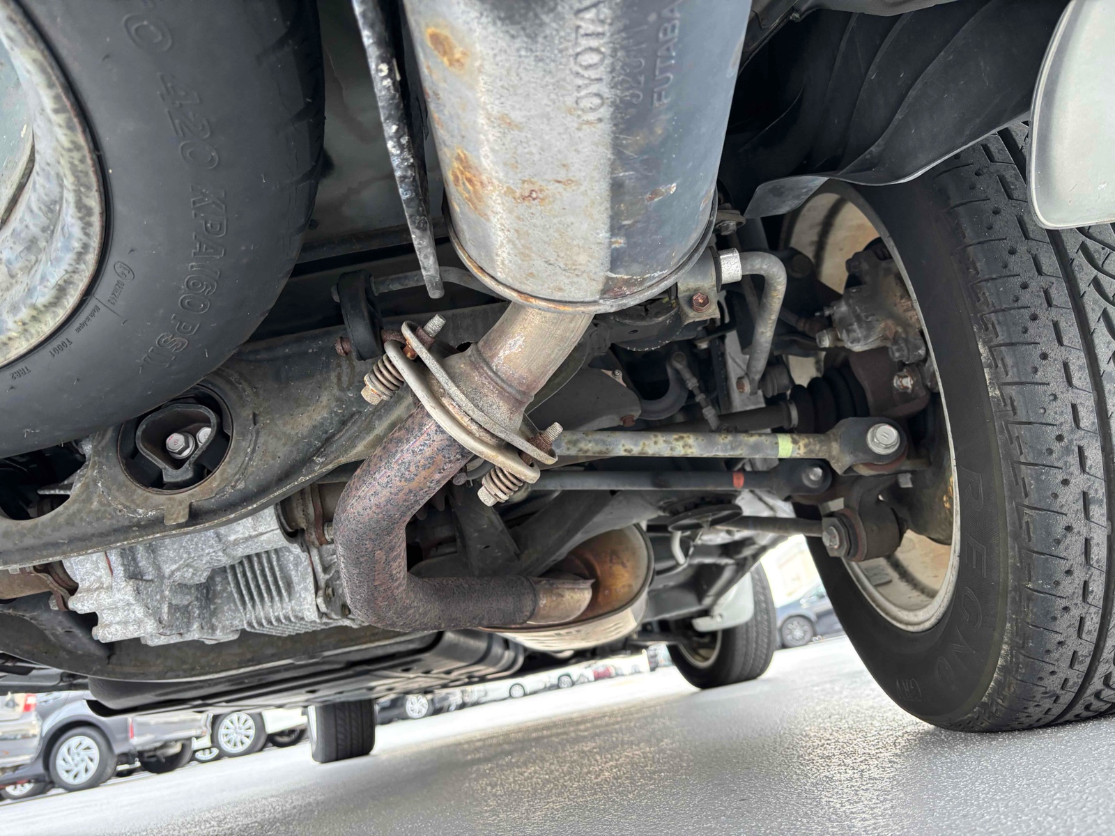 2005 Toyota Kluger Hybrid 4wd G Package 3300cc Silver • Under 80,000 km ...