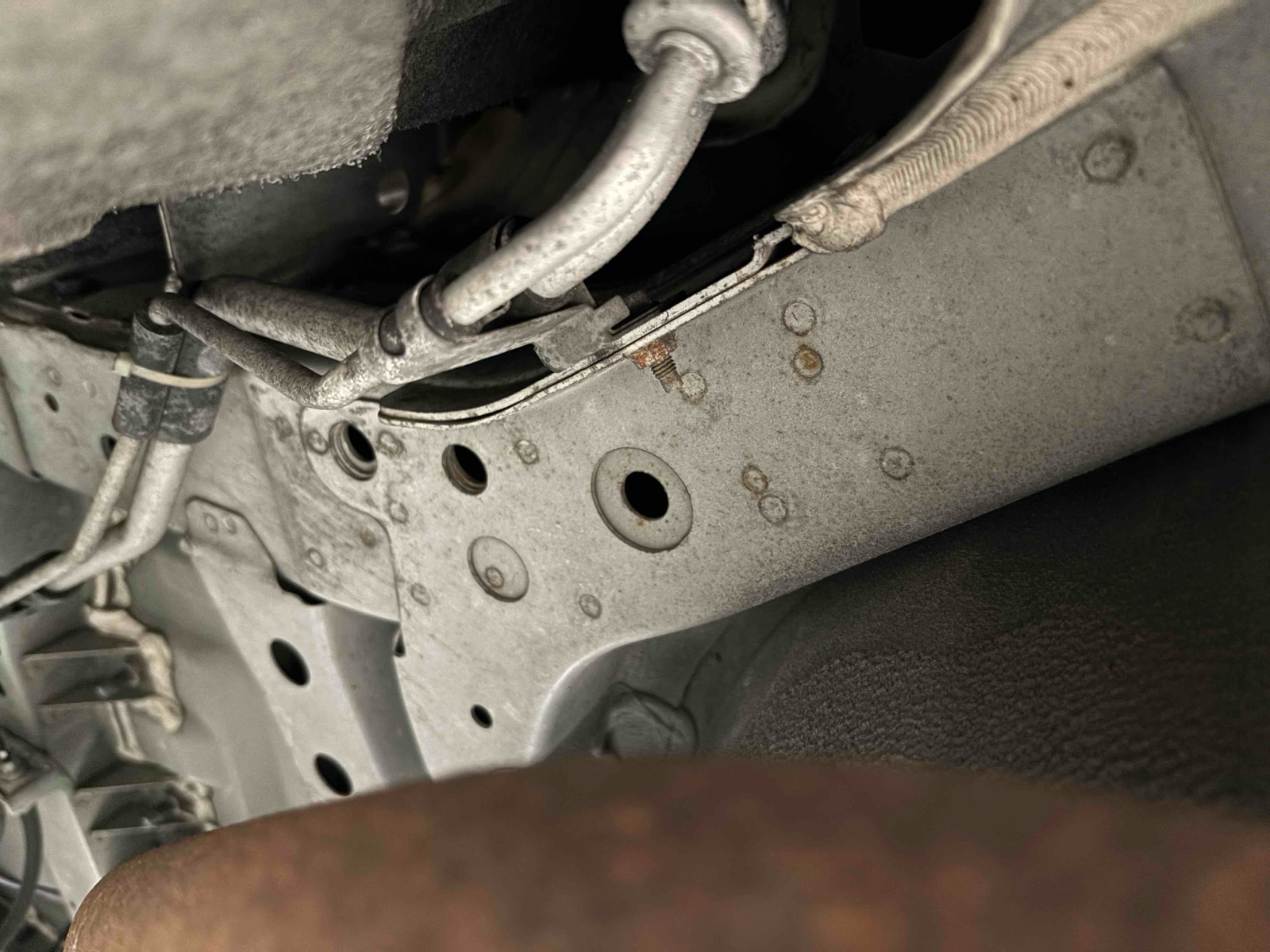 2017 Nissan Serena X 2000cc White • 100,000+ km | Carbarn Zambia • #303