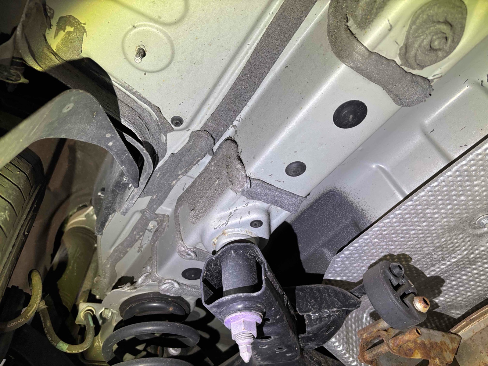 2023 Toyota Corolla Touring Hybrid X 1800cc Silver • Under 100,000 km ...